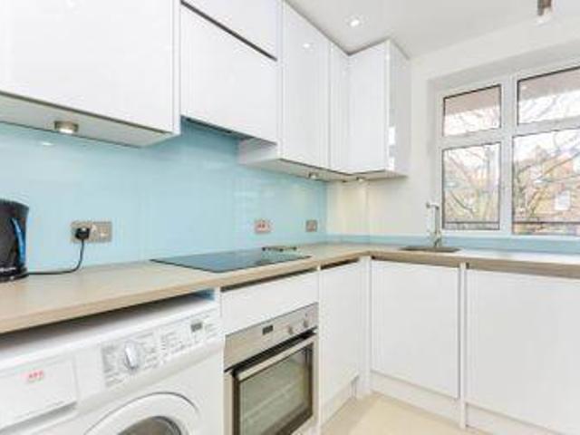 3 Bedrooms Flat for rent in Earls Court, Earls Court, London SW5