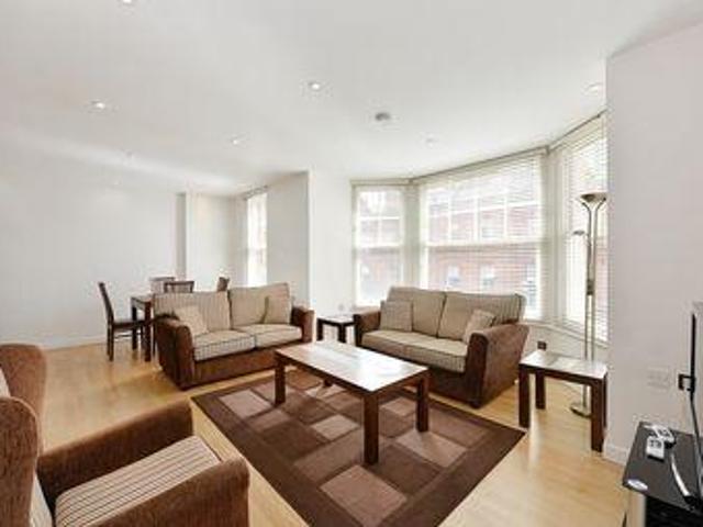3 Bedrooms Flat for rent in Earls Court Road, London SW5