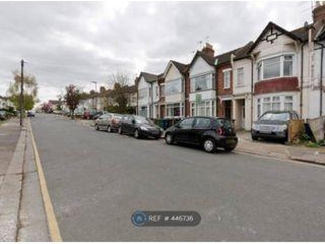 3 Bedrooms Flat for rent in Eastcote Road, Harrow HA2
