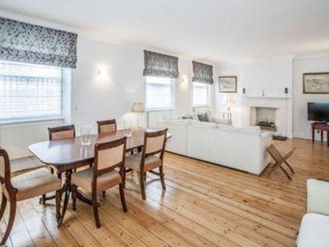 3 Bedrooms Flat for rent in Edge Street, Kensington, London W8