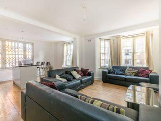 3 Bedrooms Flat for rent in Edgware Road, Hyde Park Estate W2