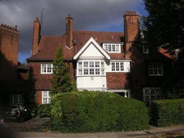 3 Bedrooms Flat for rent in Elsworthy Road, London NW3
