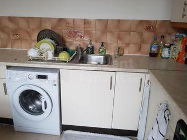 3 Bedrooms Flat for rent in Fassett Road, Kingston Upon Thames, Greater London KT1
