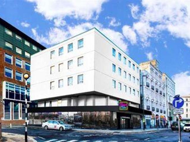 3 Bedrooms Flat for rent in Fitzalan Square, Sheffield S1