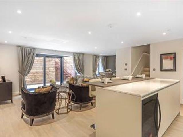 3 Bedrooms Flat for rent in Finchley Road, Hampstead, London NW3