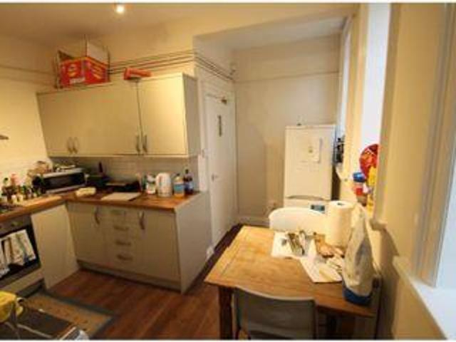 3 Bedrooms Flat for rent in Flat A, 301 Upperthorpe, Crookesmoor, Sheffield S6