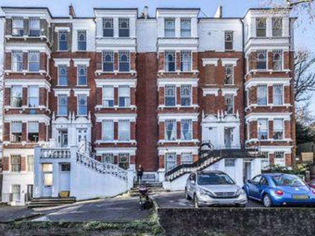 3 Bedrooms Flat for rent in Frognal, Hampstead NW3