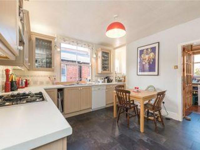 3 Bedrooms Flat for rent in Furness Road, London NW10