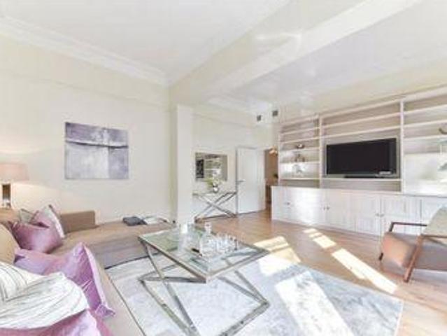 3 Bedrooms Flat for rent in Knightsbridge, London SW1X