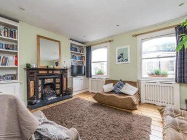3 Bedrooms Flat for rent in Kennington Road, London SE11