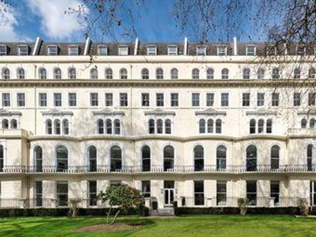 3 Bedrooms Flat for rent in Kensington Garden Square, London W2