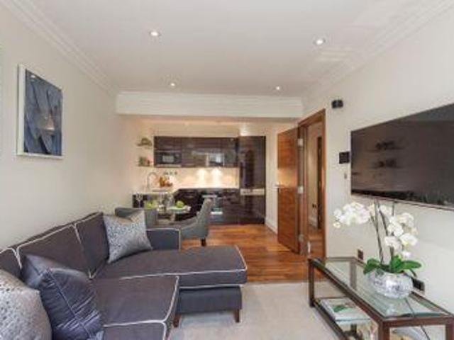 3 Bedrooms Flat for rent in Kensington Gardens Square, London W2