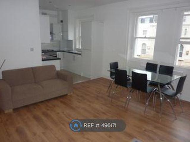 3 Bedrooms Flat for rent in Kilburn High Road, London NW6
