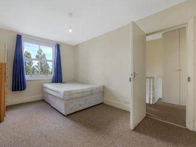 3 Bedrooms Flat for rent in Kilburn High Road, London NW6