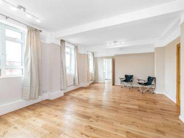 3 Bedrooms Flat for rent in King Henrys Road, Primrose Hill NW3