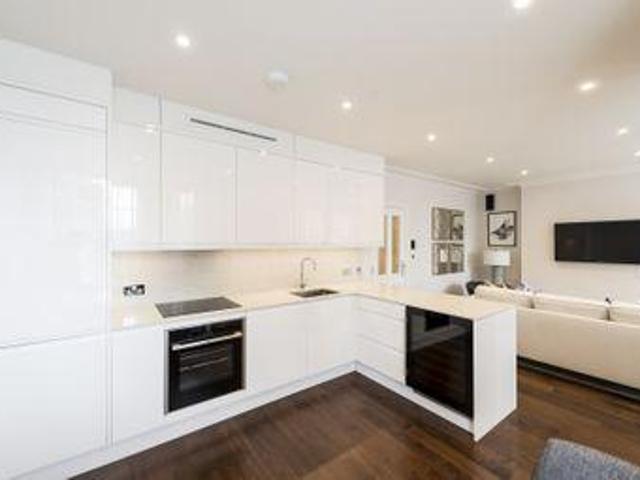 3 Bedrooms Flat for rent in King Street, London W6