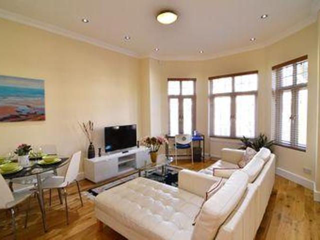 3 Bedrooms Flat for rent in Hoveden Road, Mapesbury NW2