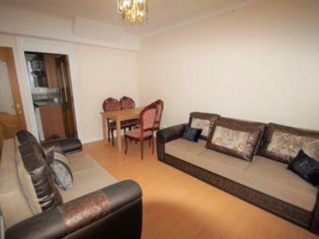 3 Bedrooms Flat for rent in Howard Road, London N16