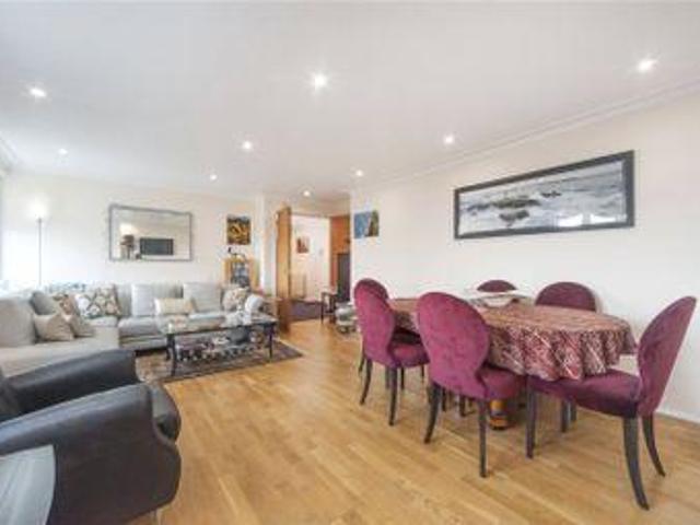 3 Bedrooms Flat for rent in Holford Road, Hampstead, London NW3