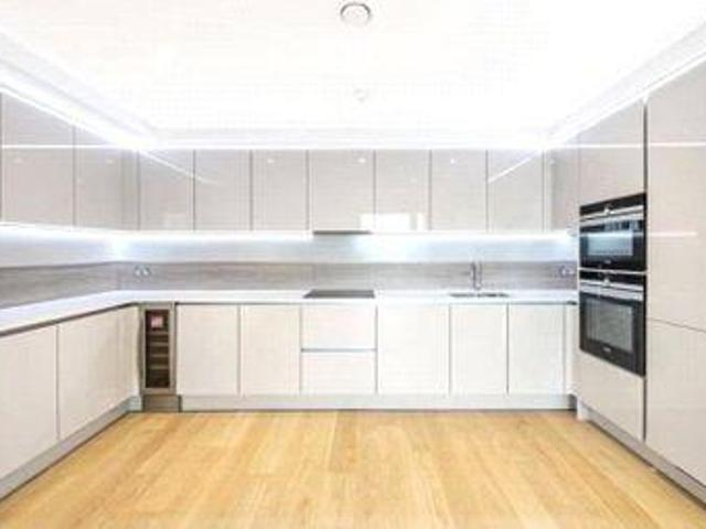 3 Bedrooms Flat for rent in Holland Park Avenue, Holland Park, London W11