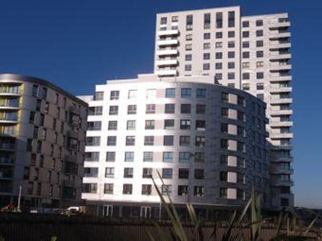 3 Bedrooms Flat for rent in Honister, 20 Alfred Street, Reading RG1