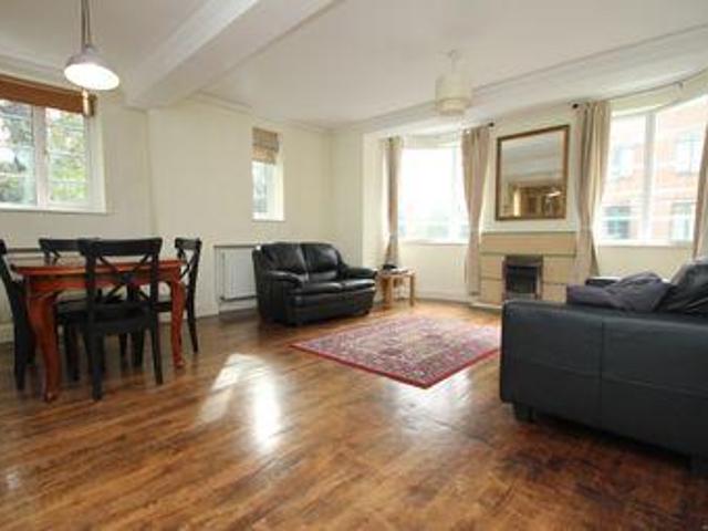3 Bedrooms Flat for rent in Hook Road, Surbiton KT6