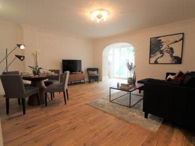 3 Bedrooms Flat for rent in Hornsey Rise, London N19