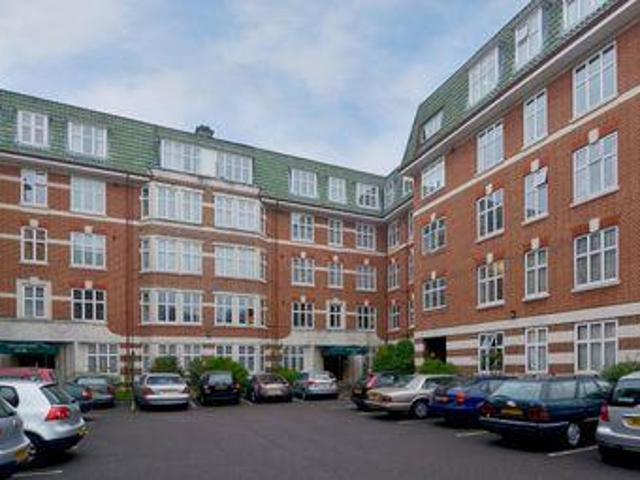3 Bedrooms Flat for rent in Haven Green, London W5