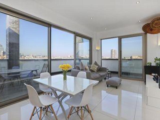 3 Bedrooms Flat for rent in Haven Way, London SE1
