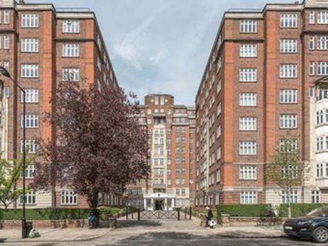 3 Bedrooms Flat for rent in Hall Road, London NW8