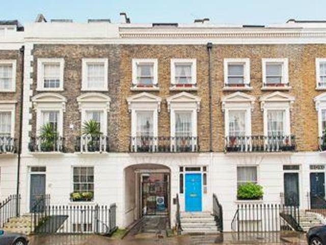 3 Bedrooms Flat for rent in Halsey Street, London SW3