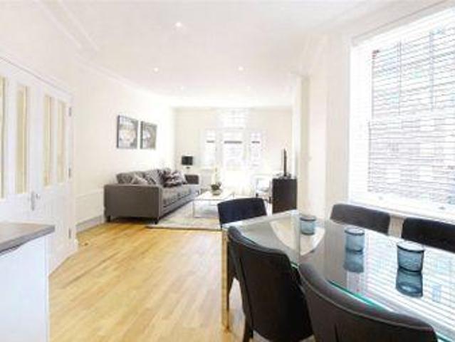 3 Bedrooms Flat for rent in Hamlet Gardens, 290 King Street, Ravenscourt Park, London W6