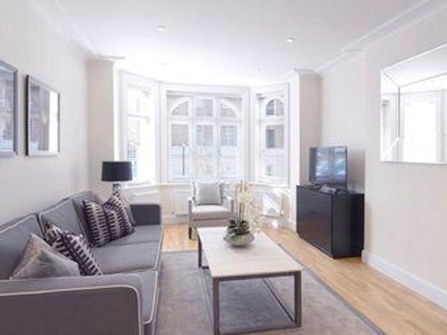 3 Bedrooms Flat for rent in Hamlet Gardens, Chiswick W6