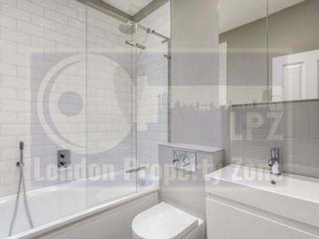 3 Bedrooms Flat for rent in Hammersmith Grove, Hammersmith W6
