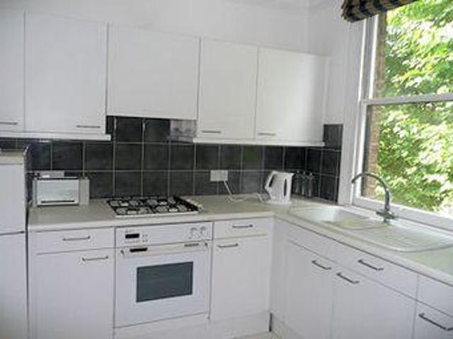 3 Bedrooms Flat for rent in Hammersmith Grove, Hammersmith W6