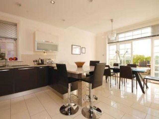 3 Bedrooms Flat for rent in Hampstead, Hampstead NW3
