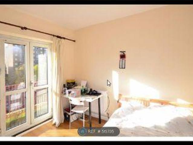 3 Bedrooms Flat for rent in Harrington House, London NW1