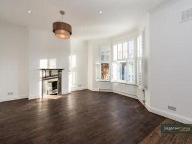 3 Bedrooms Flat for rent in Harvist Road, London NW6