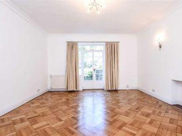 3 Bedrooms Flat for rent in Heath Drive, Hampstead, London NW3