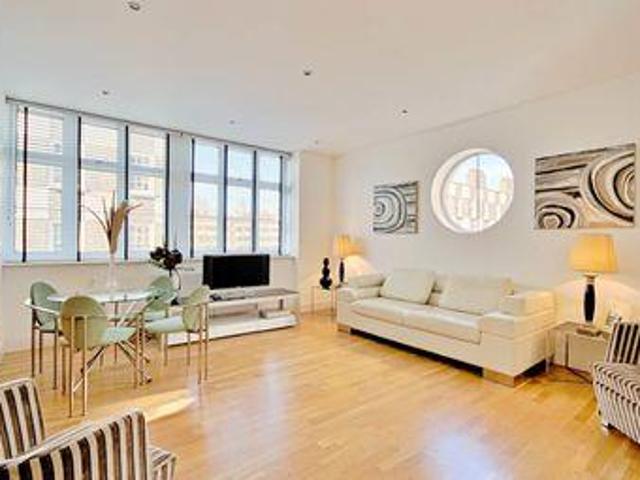 3 Bedrooms Flat for rent in Hepburn House, 112 Marsham Street, Westminster, London SW1P