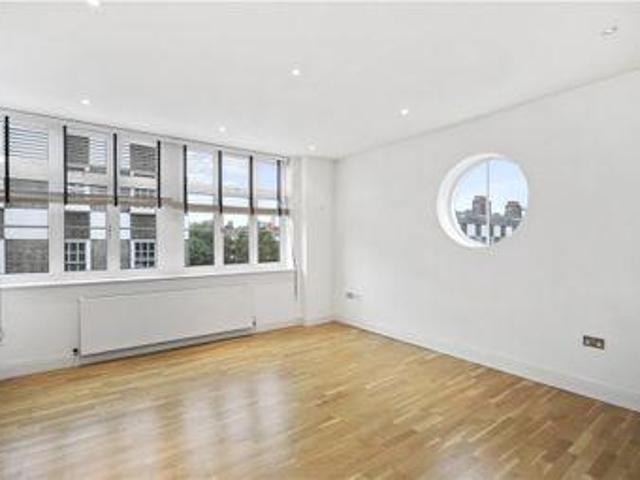 3 Bedrooms Flat for rent in Hepburn House, 113 Marsham Street, London SW1P