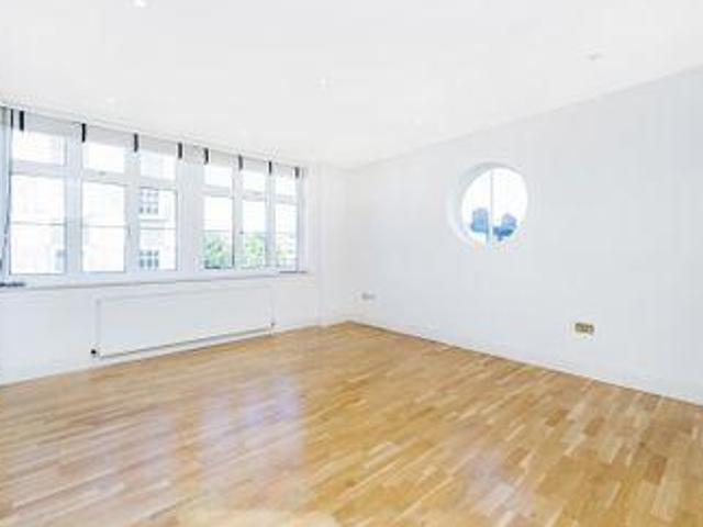 3 Bedrooms Flat for rent in Hepburn House, 113 Marsham Street, Westminster, London SW1P