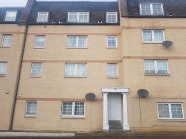 3 Bedrooms Flat for rent in Hermand Crescent, Edinburgh EH11