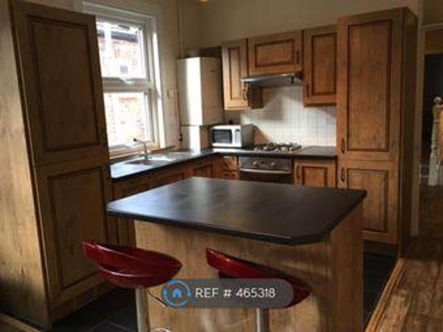 3 Bedrooms Flat for rent in Hermitage Road, London N4