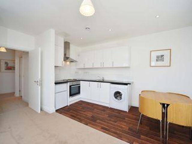 3 Bedrooms Flat for rent in High Street, London NW10