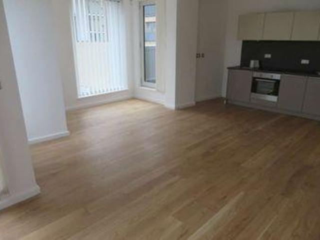 3 Bedrooms Flat for rent in High Street, Manchester M4