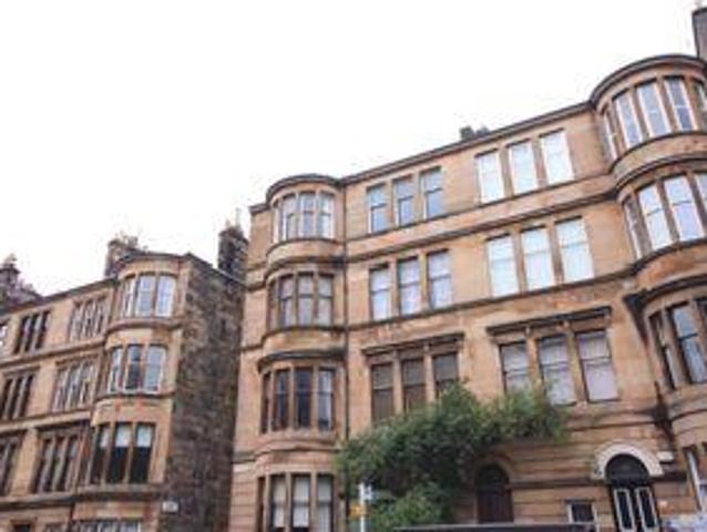 3 Bedrooms Flat for rent in Highburgh Road, Glasgow G12