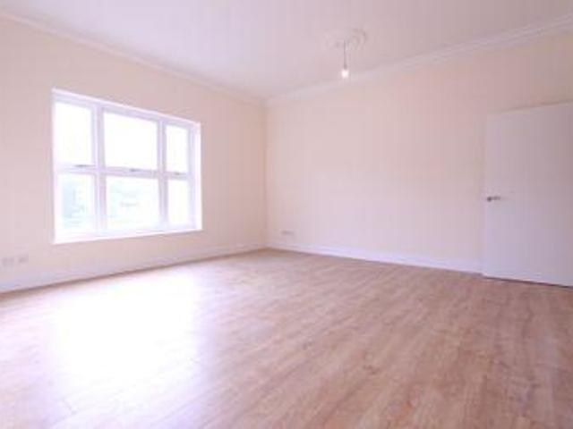 3 Bedrooms Flat for rent in Hilgrove Road, Swiss Cottage NW6
