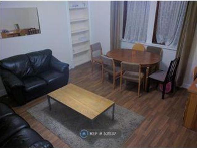 3 Bedrooms Flat for rent in Hill Street, Glasgow G3