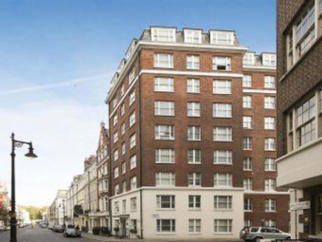 3 Bedrooms Flat for rent in Hill Street, London W1J